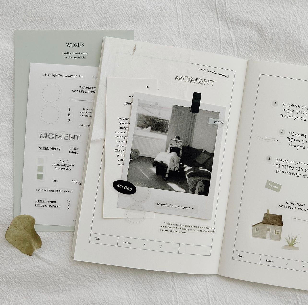 Day and Moment Collecting Journal [ Vertical ] – Journal Station